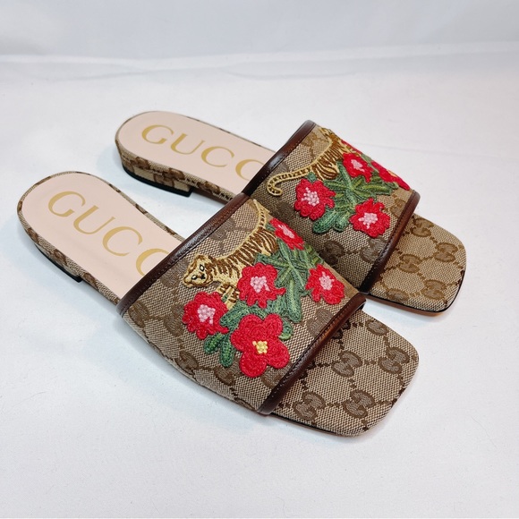 Gucci | Shoes | Gucci Gg Supreme Logo Floral Tiger Embroidered Leather ...